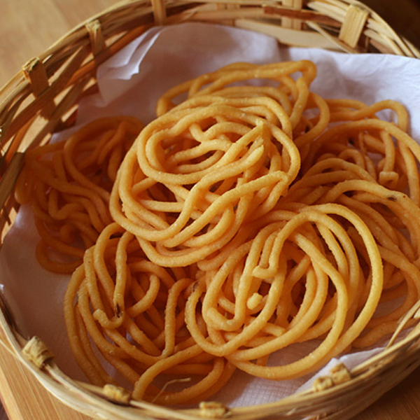 Crunchy Janthikalu: Perfect Snacking Choice - Buy Now!